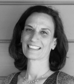 Liz Devitt, DVM - AAHA